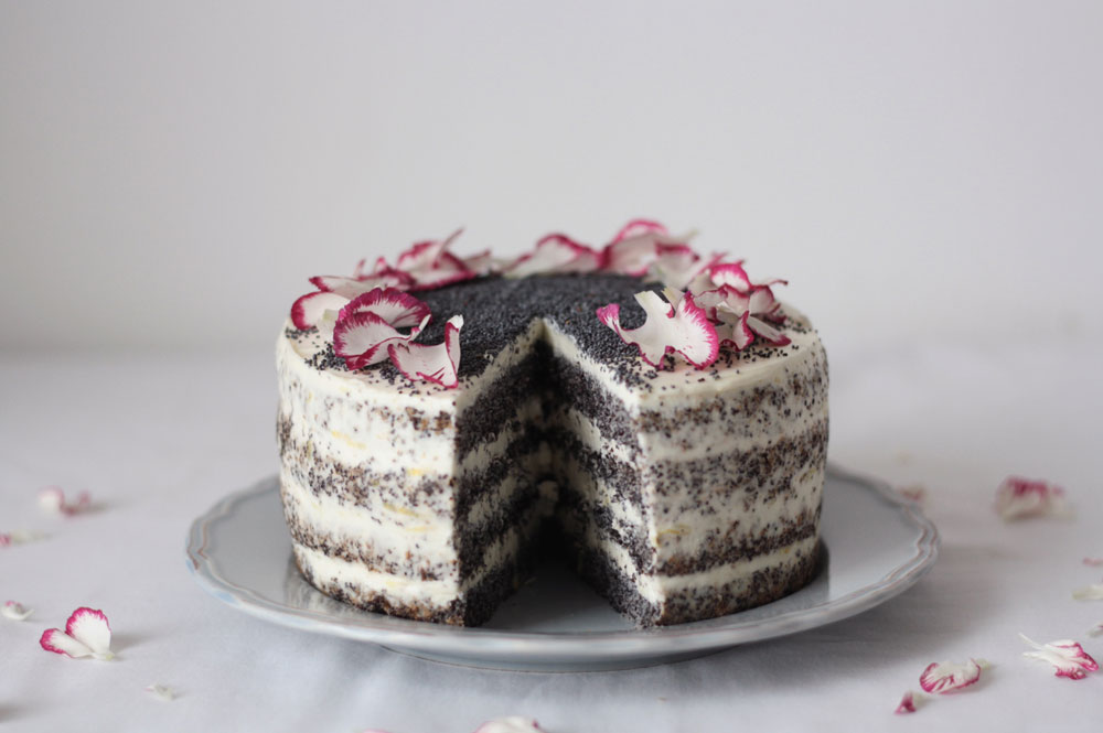 Makový dort s citronovým mascarpone - varenirecept